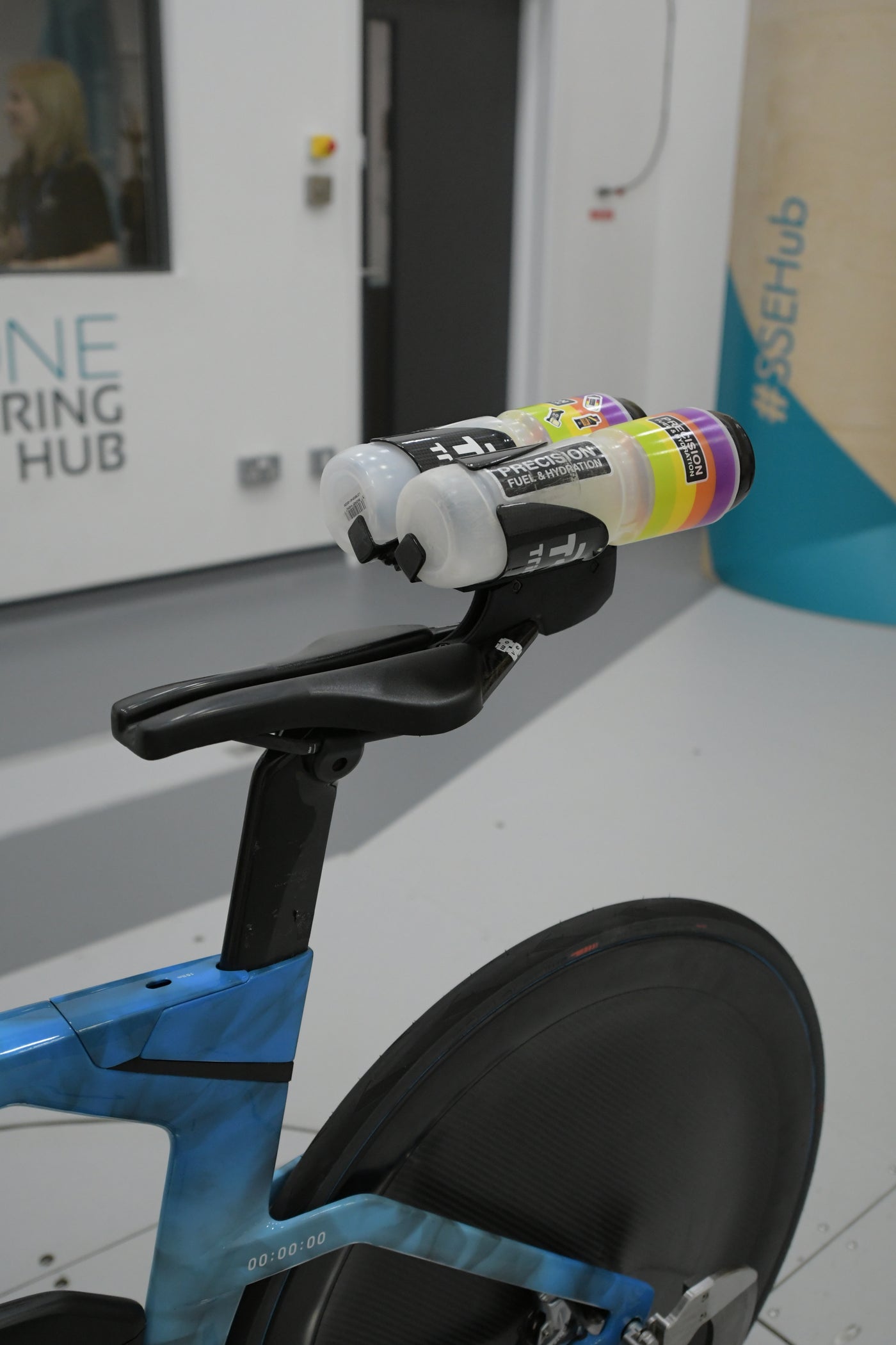 EZ Hydro Gains® 12 Watts | Rear Bottle Cage Holder – EZ Gains Ltd