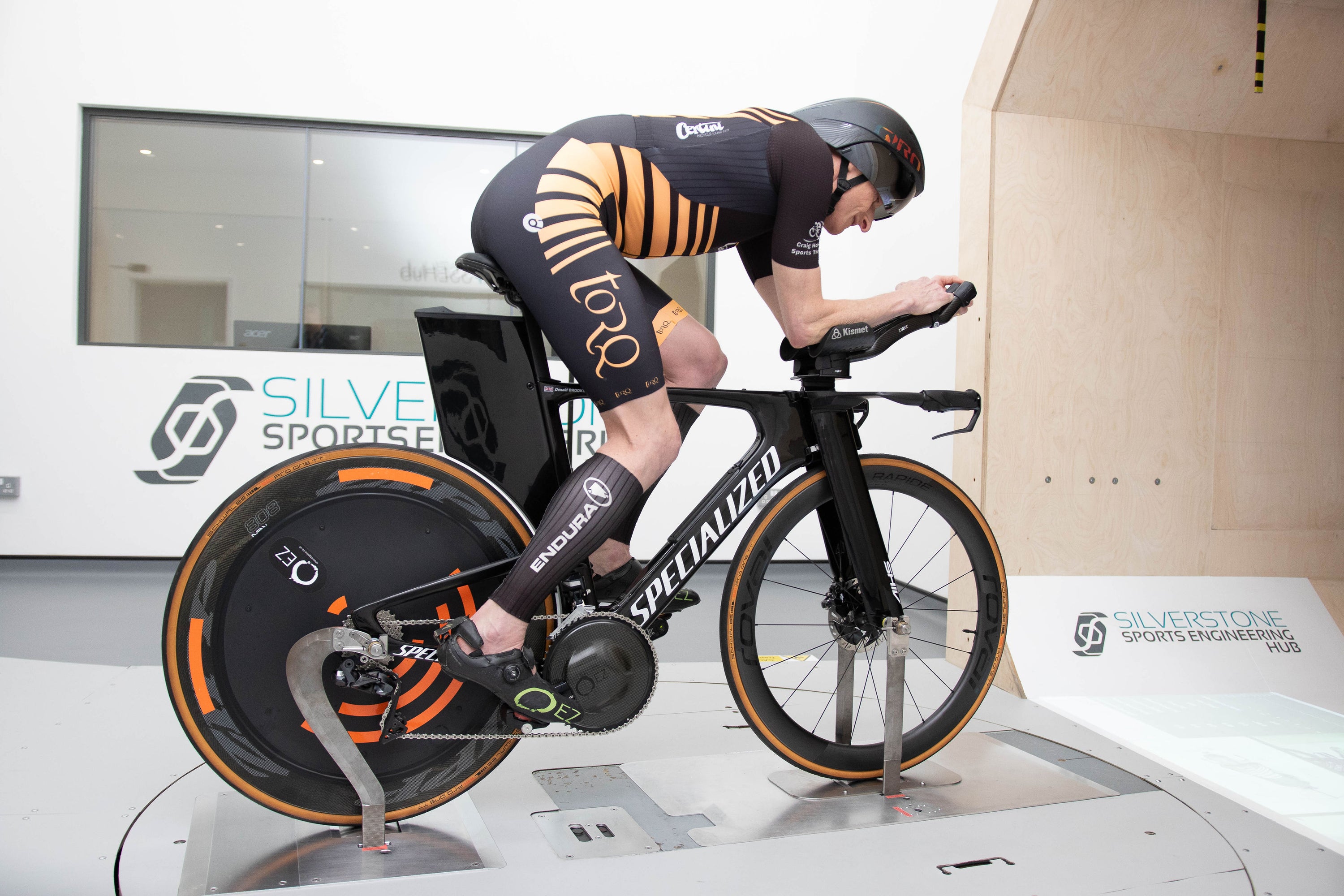 EZ Disc® Cover (700c) - 10-15 Watt Saving® – EZ Gains Ltd